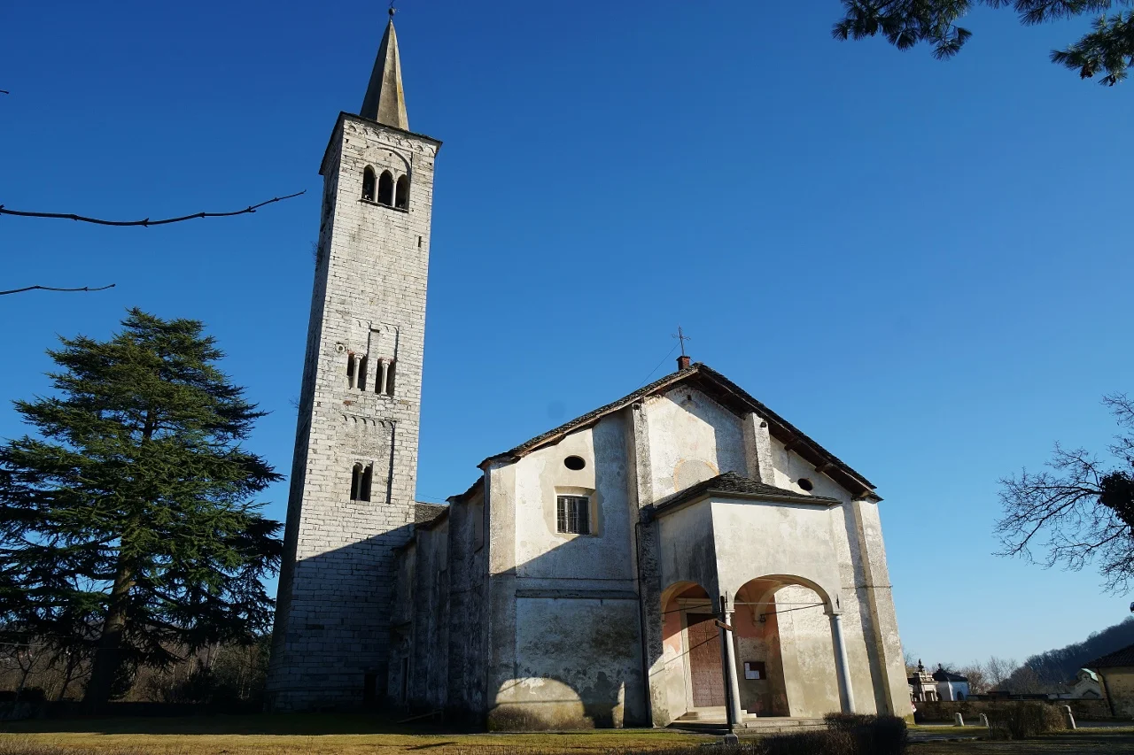 AMENO (NO). Chiesa di Santa Maria Assunta | Piemonte Go
