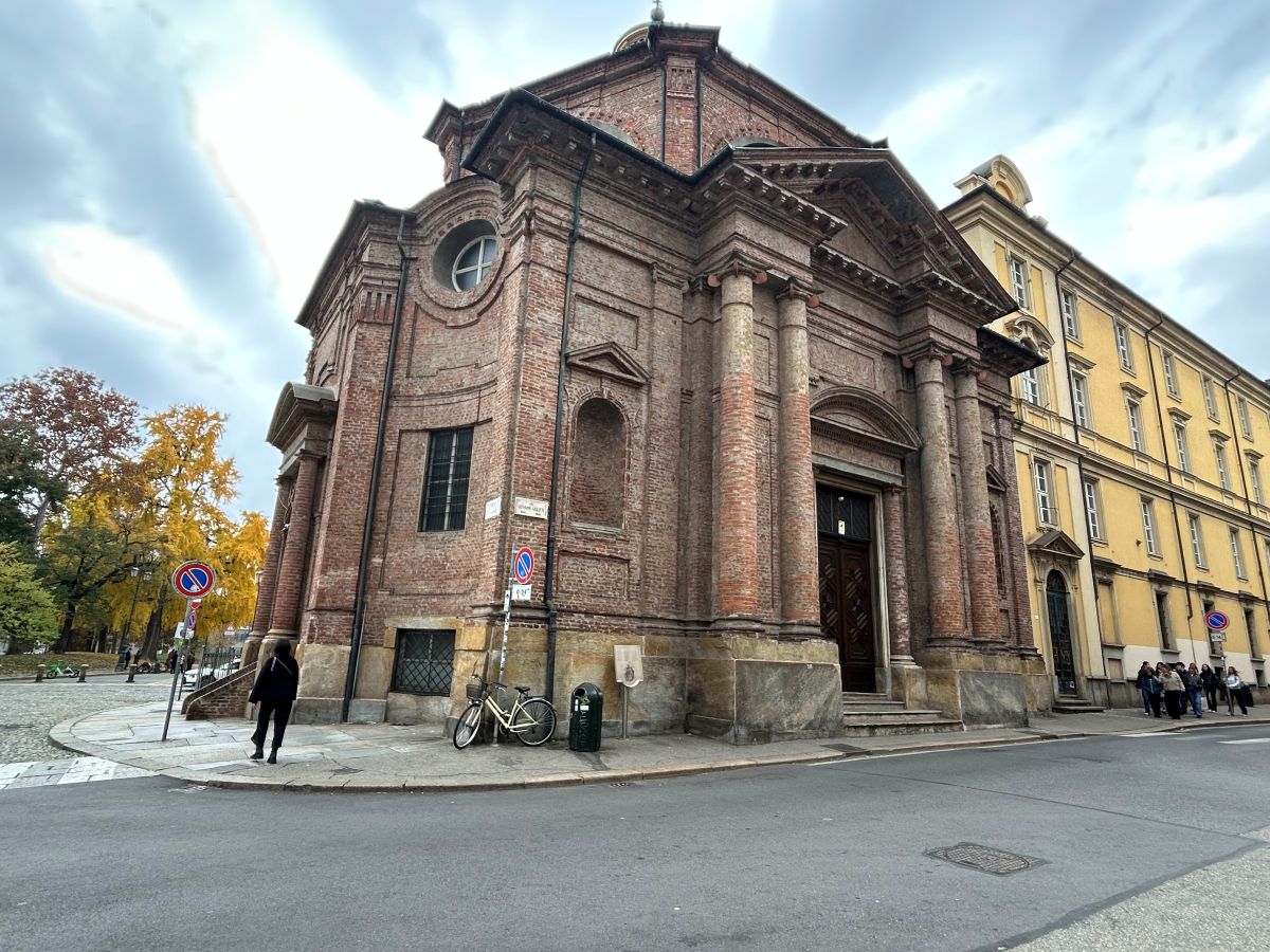 TORINO. Chiesa di San Michele Arcangelo | Piemonte Go