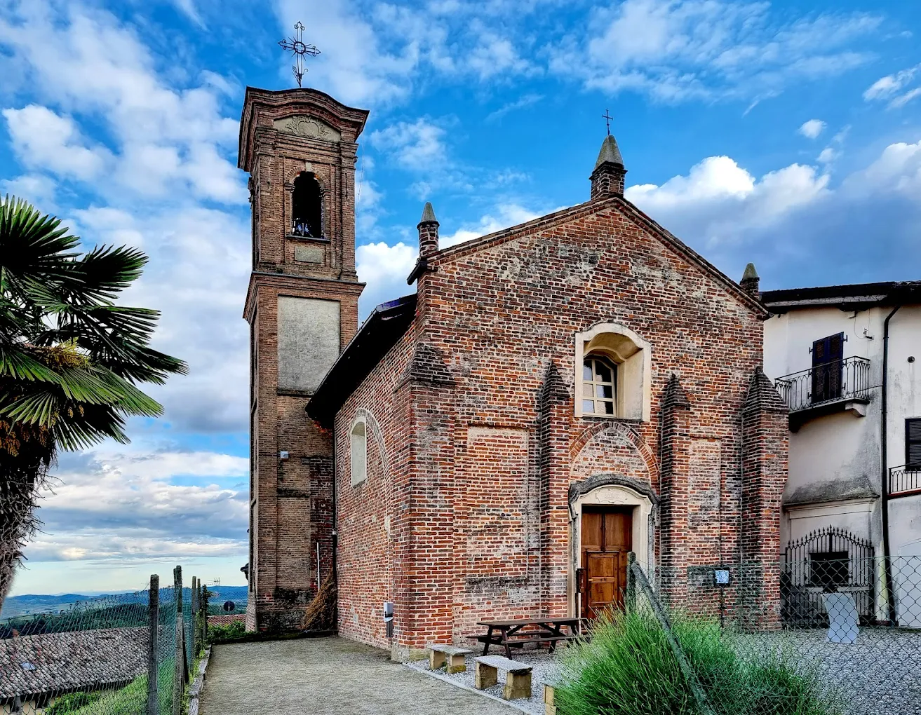 CAMINO (AL). Chiesa gotica di San Gottardo | Piemonte Go