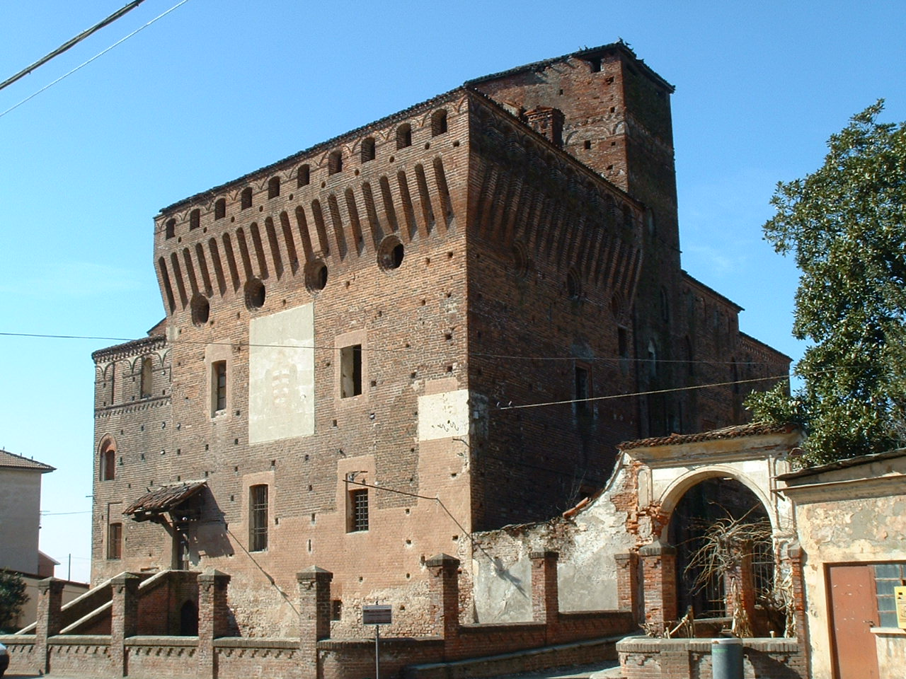 CASTELLAZZO NOVARESE (No). Rocca dei Caccia. | Piemonte Go